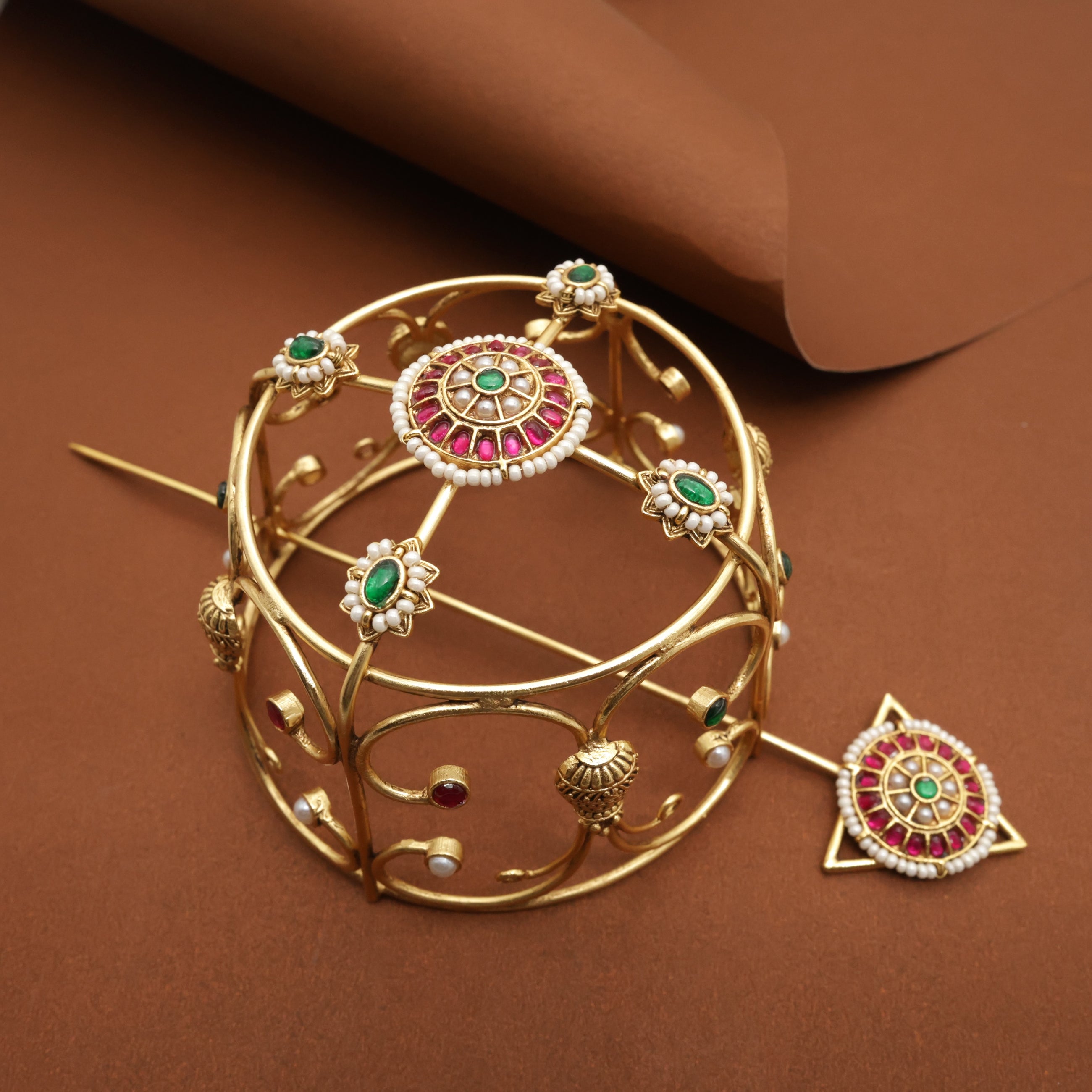 Jadau Kundan Hair Bun Holder With Juda Stick (Multi) - Hair Bun Access