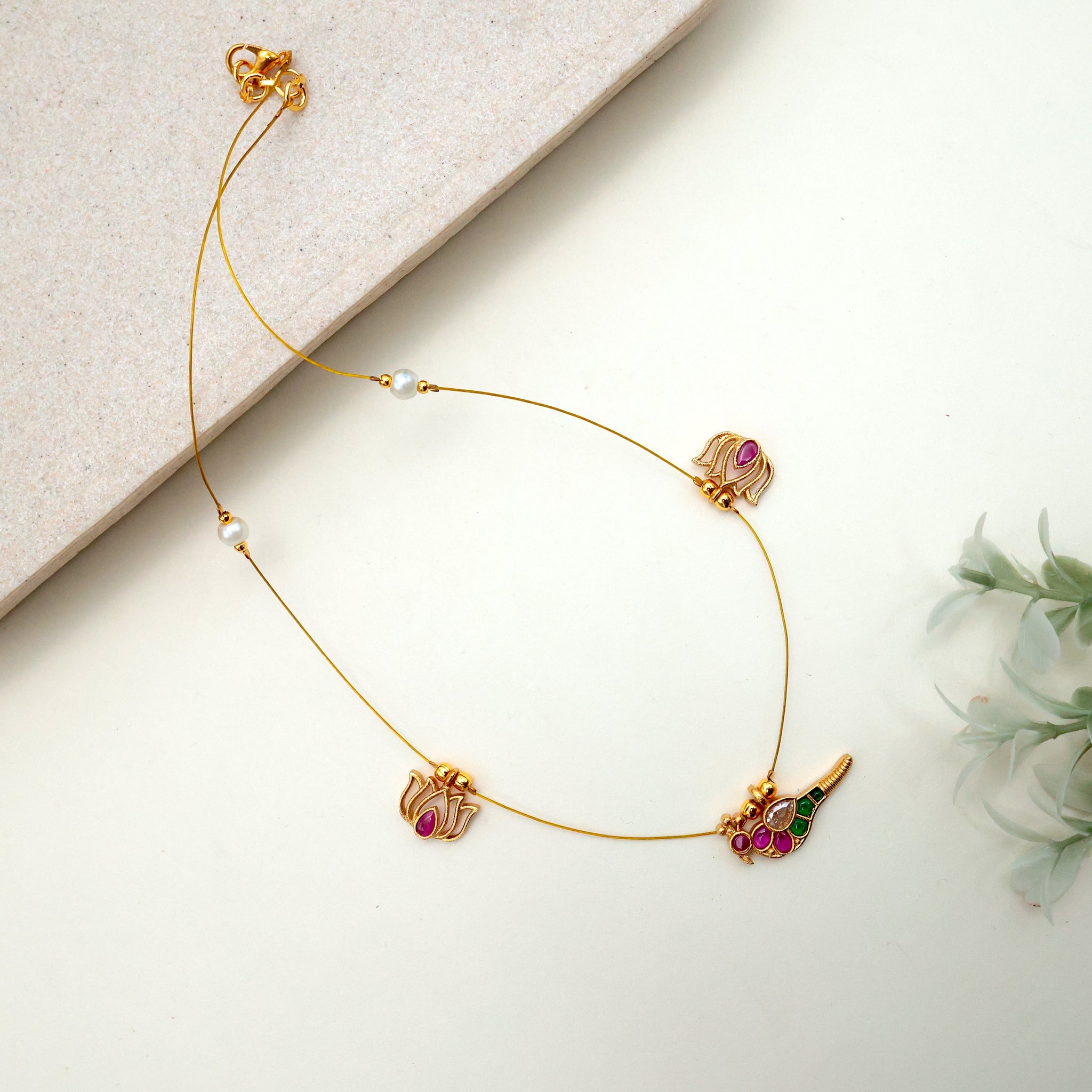 Lotus Bird - Handmade Kemp Invisible Necklace