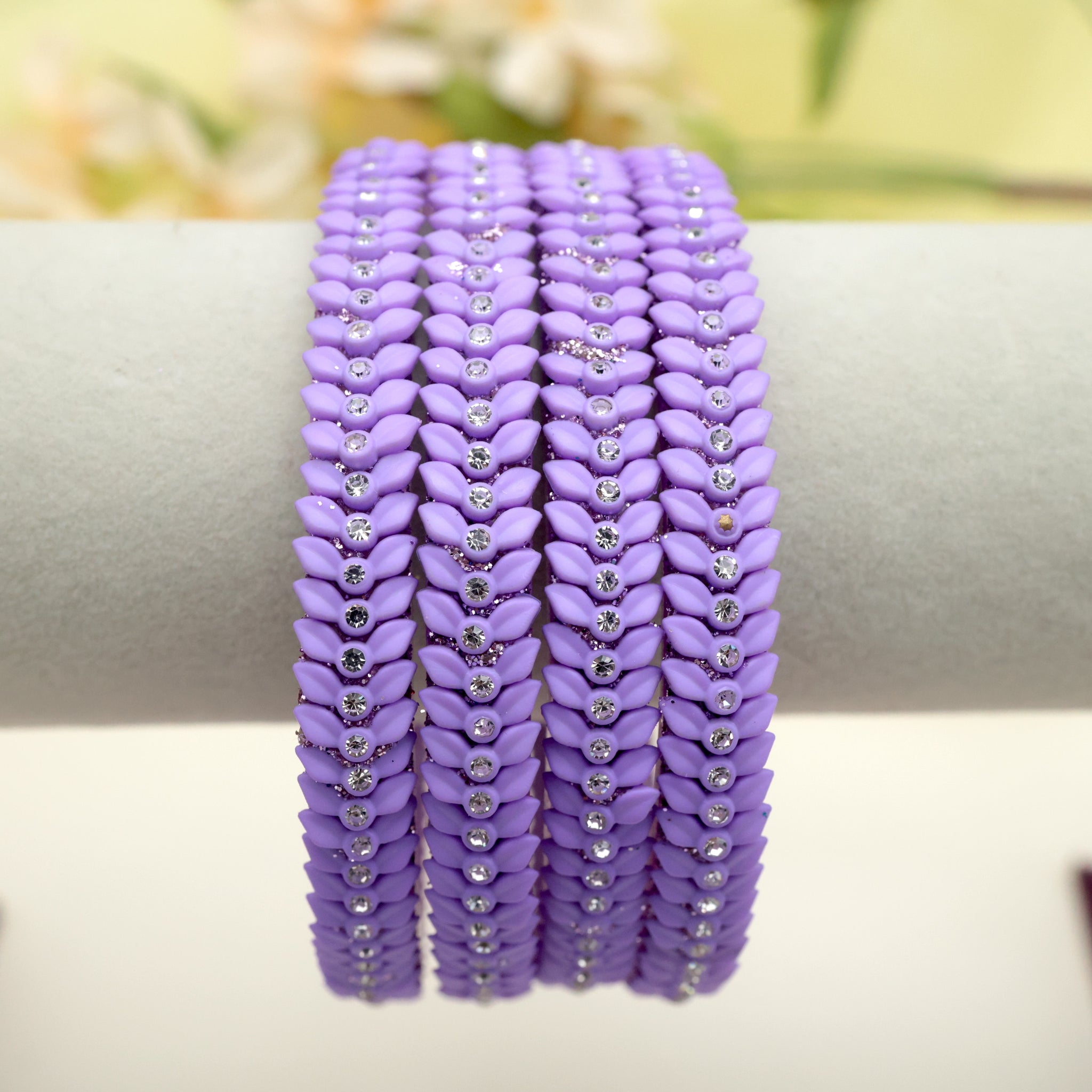 SET OF 4 THICK DOUBLE LEAF CUT STONE WORK GLASS BANGLES - LAVENDER