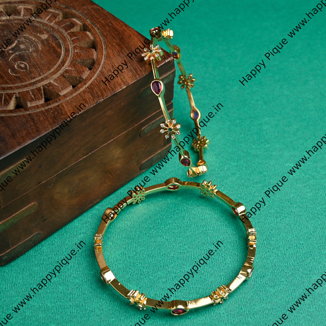 Simple Gold Look Tilak & Flower AD Real Kemp Bangles – Happy Pique